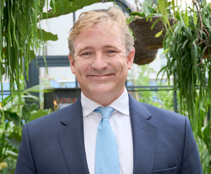 People - GummerLeathes